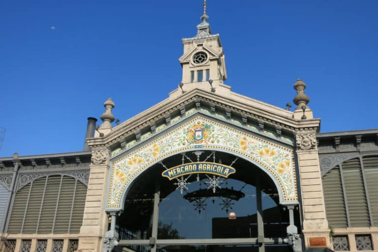 Montevideo Food Guide: 10 Best Restaurants And What To Eat There