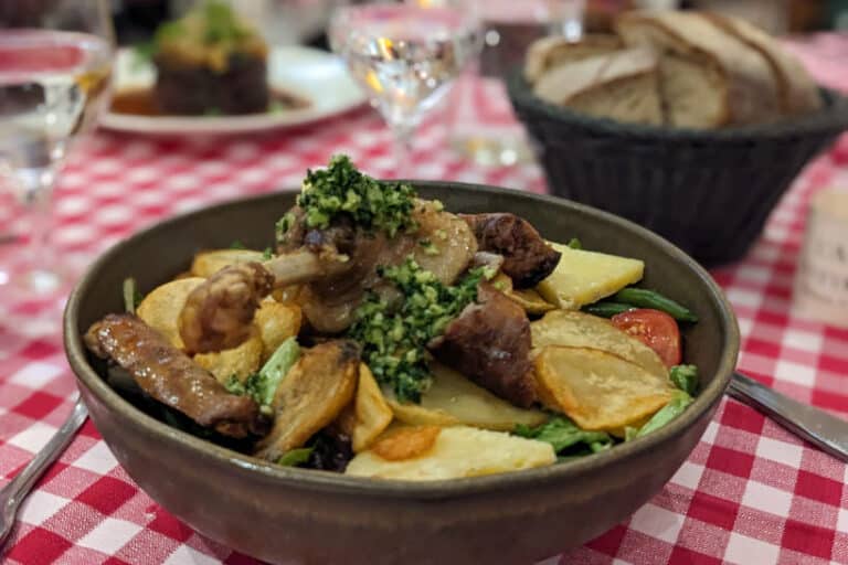 12 Affordable Restaurants In Paris For Tasty French Cuisine