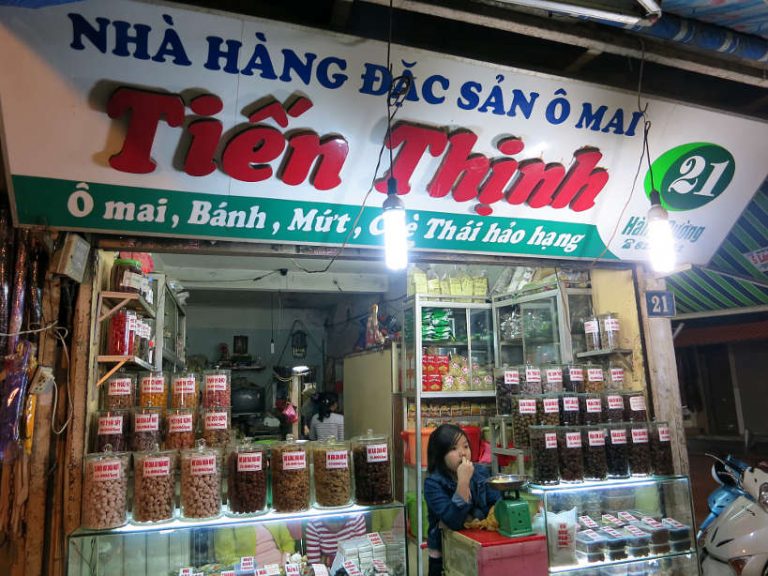 The 14 Most Delightful Popular Vietnamese Desserts To Indulge In