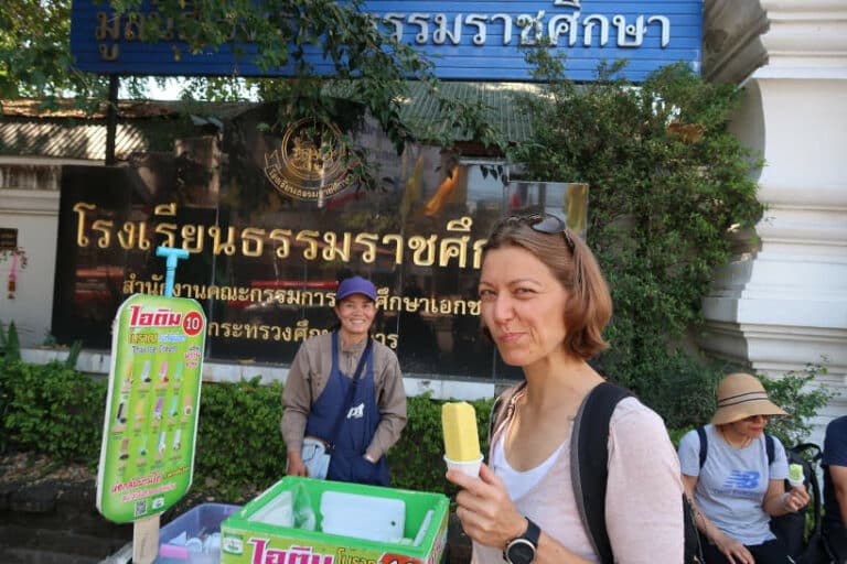 The 22 Most Delightful Popular Thai Desserts To Indulge On