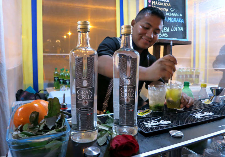 How To Make An Authentic Peruvian Pisco Sour | Recipe