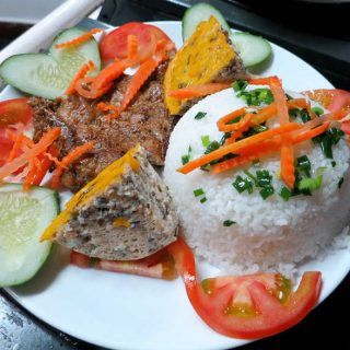 Best Authentic Vietnamese Broken Rice Com Tam Recipe