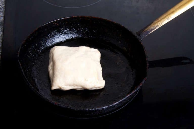 Murtabak Recipe: How To Make Delightful Singapore Chicken Folded Flatbread