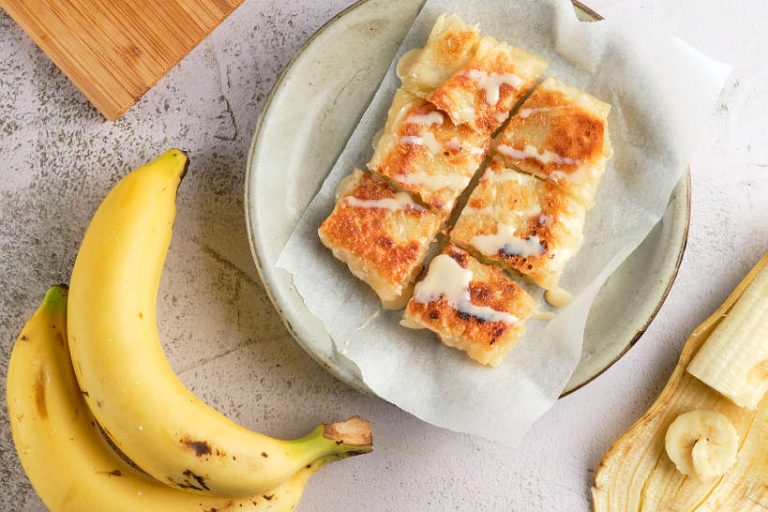 Thai Roti Recipe: How To Make The Best Crispy Thai Banana Pancake