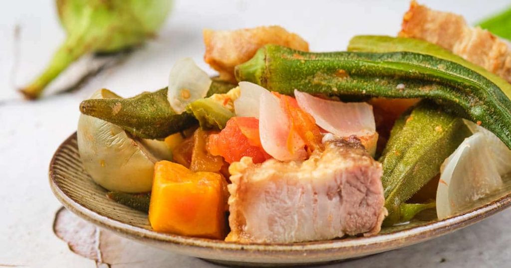 Pinakbet Ilocano Recipe: How To Make Easy To Cook Filipino Pakbet