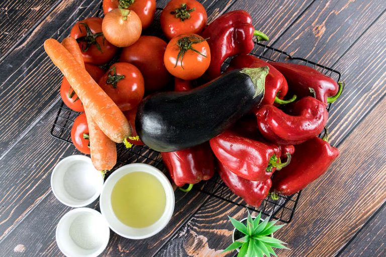 Easy Lutenitsa Recipe: How To Make The Best Bulgarian Spread
