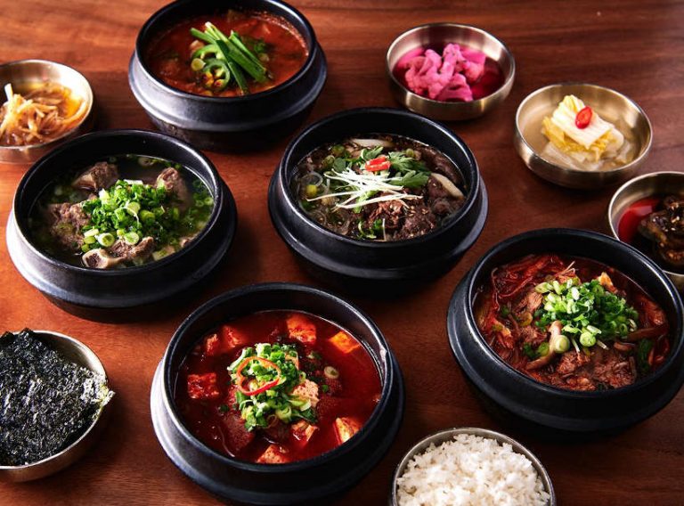 5 Best Korean Meal Kits To Spice Up Your Dinner