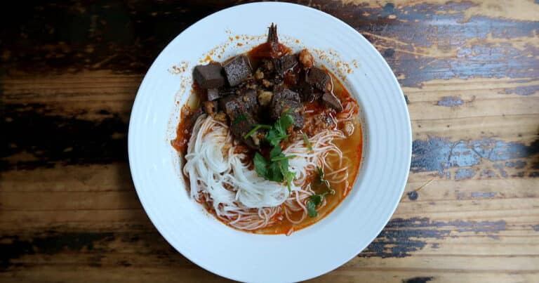 15 Best Authentic Chiang Mai Food And Where To Eat It
