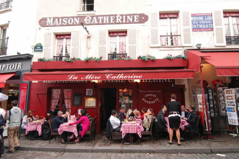 10 Delightful Paris Food Tours For French Food Lovers