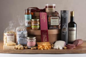 10 Tastiest Italian Gift Baskets: Best Food Gifts From Italy