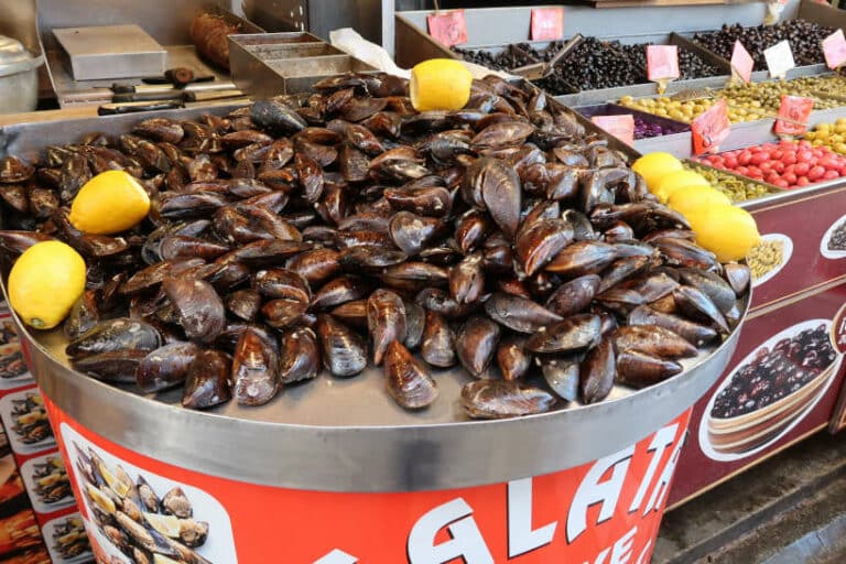 Istanbul Street Food Guide: 20 Tastiest Street Foods To Eat In Turkey
