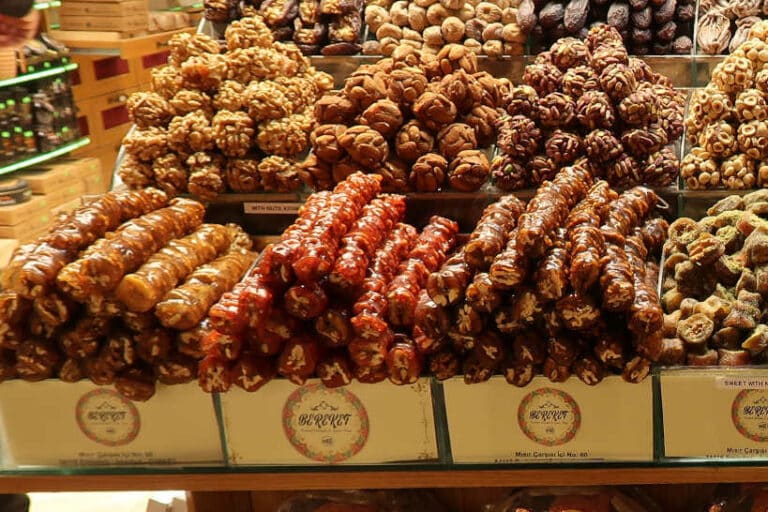 17 Most Popular Turkish Desserts You Can’t Wait To Try