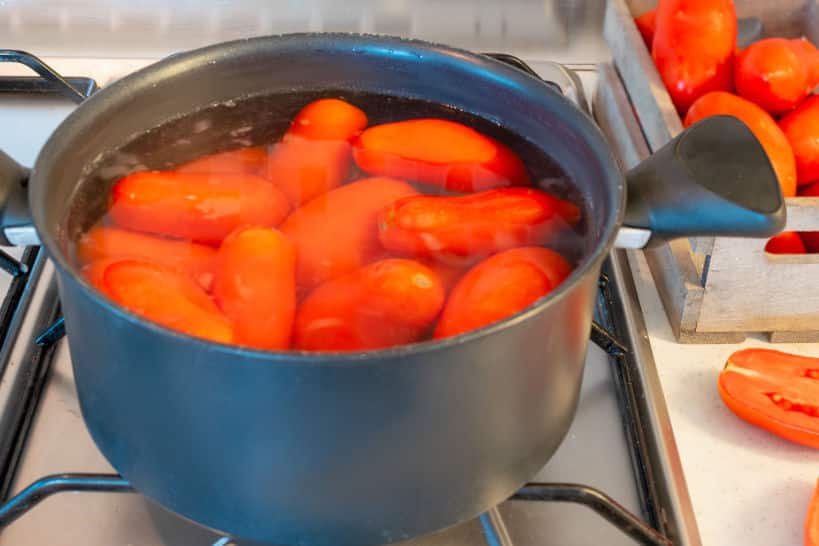 Authentic Neapolitan Pizza Sauce Recipe