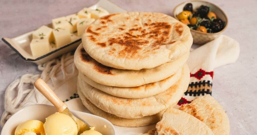Easy Turkish Flatbread Recipe: How To Make Bazlama