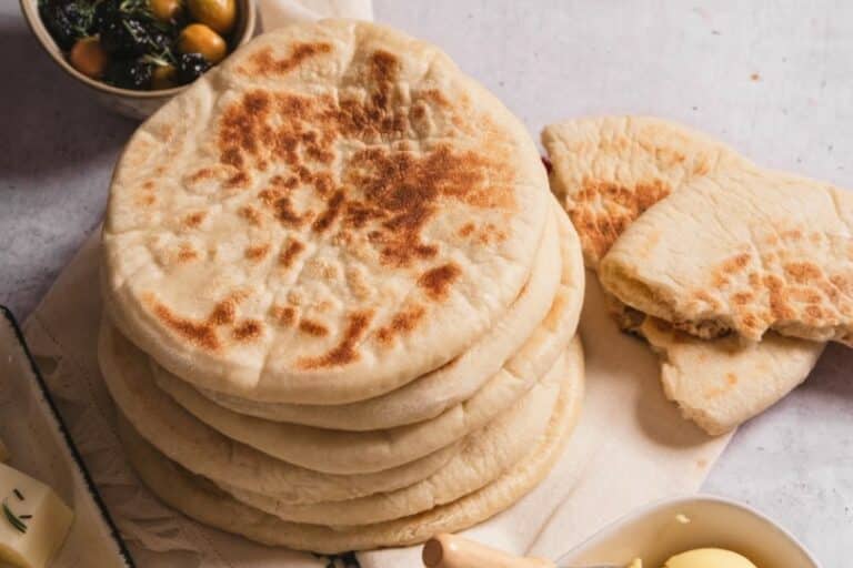 Easy Turkish Flatbread Recipe: How To Make Bazlama