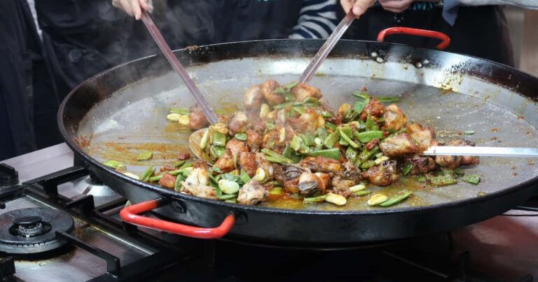 7 Unforgettable Cooking Vacations In Spain