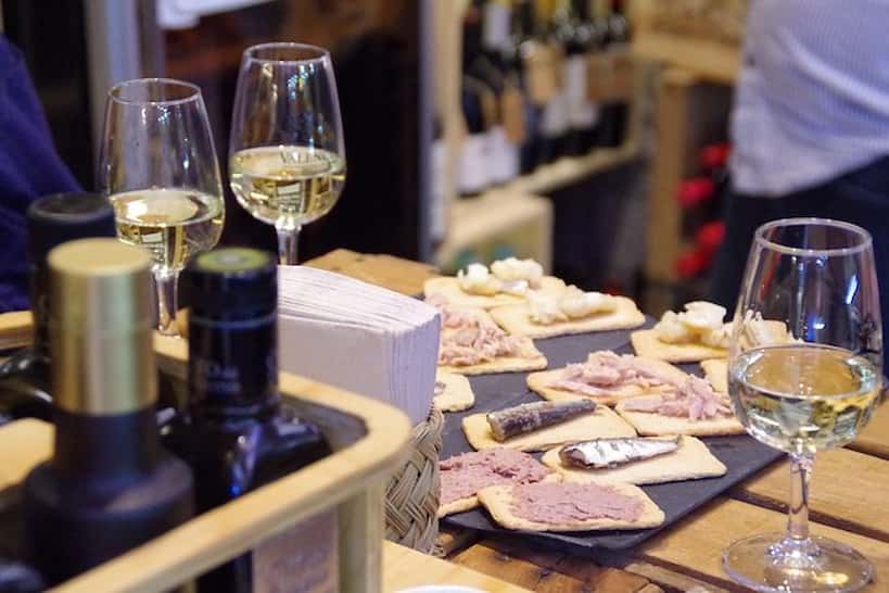 7 Best Valencia Food Tours For Amazing Paella, Wine And Tapas