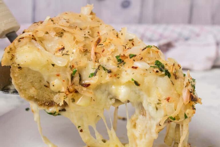 The Most Delicious Argentinian Pizza: Fugazzeta Recipe