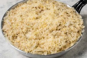 The Most Delicious Argentinian Pizza: Fugazzeta Recipe