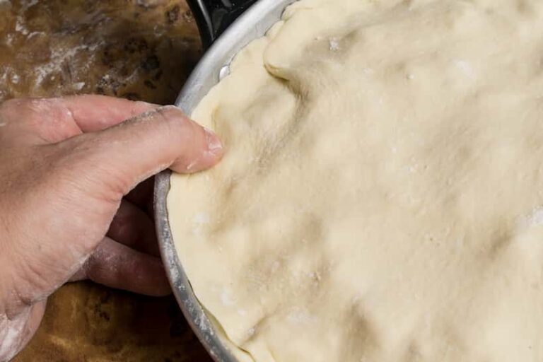 The Most Delicious Argentinian Pizza: Fugazzeta Recipe